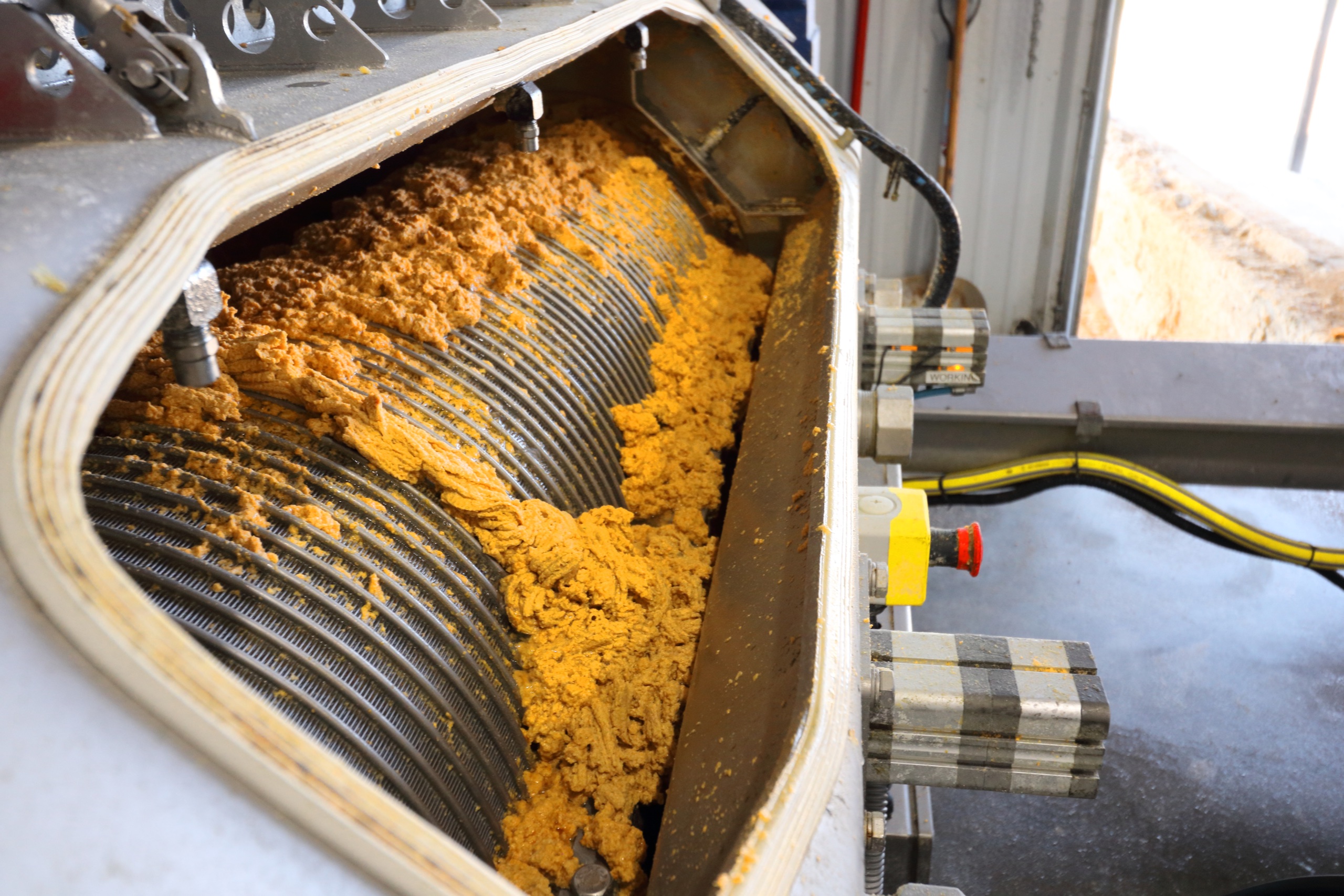 FAN slurry presses practically in the middle of nowhere - FAN Separator